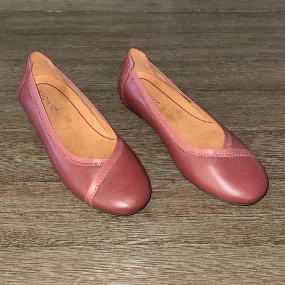 Vionic | Shoes | Vionic Caroll Ballet Flats Shiraz | Poshmark